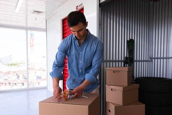 Storage Units for Student - First 4 Weeks Free + 10% Off